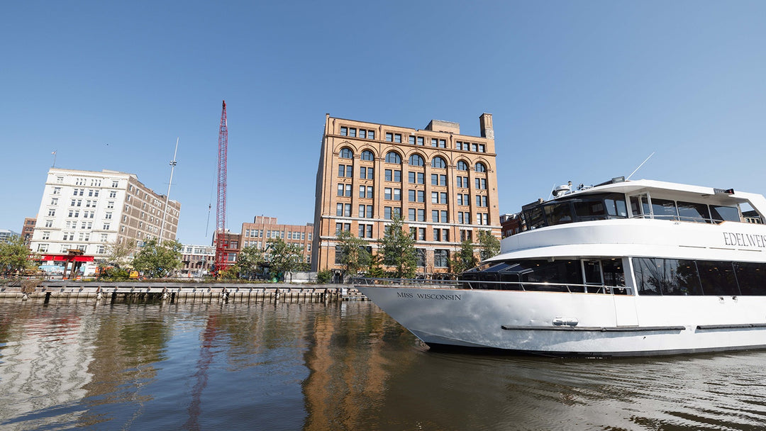 Miss Wisconsin - Vessels & Boats | Edelweiss Cruises & Boat Tours